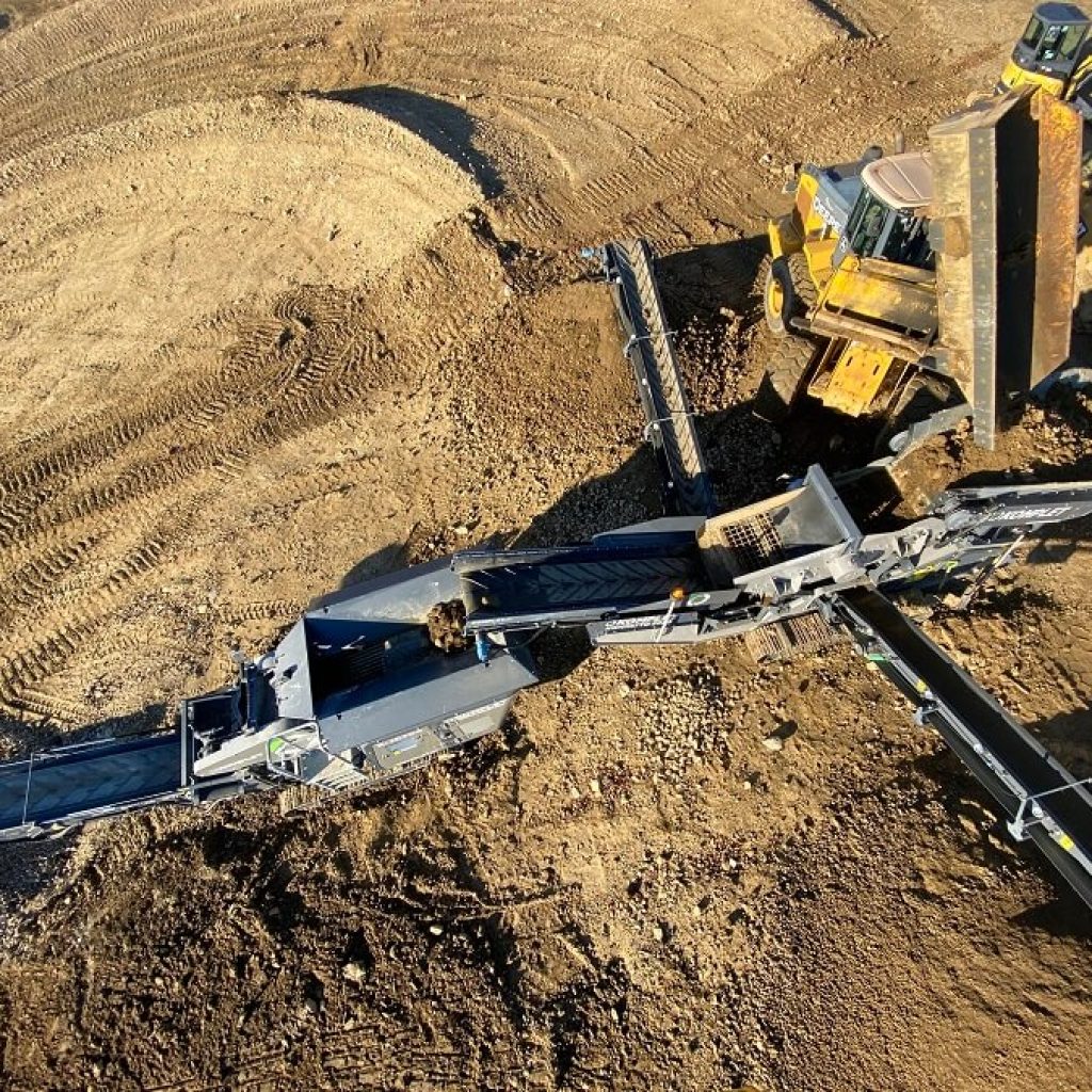 Three Ways a Mobile Screener Can Simplify Work at Your Job Site