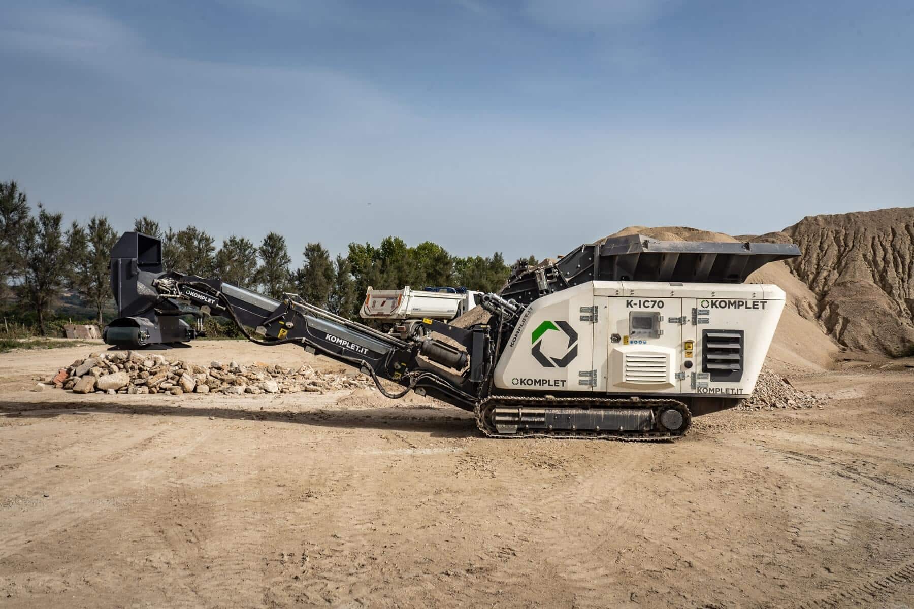 Crushers in Mining vs. Construction